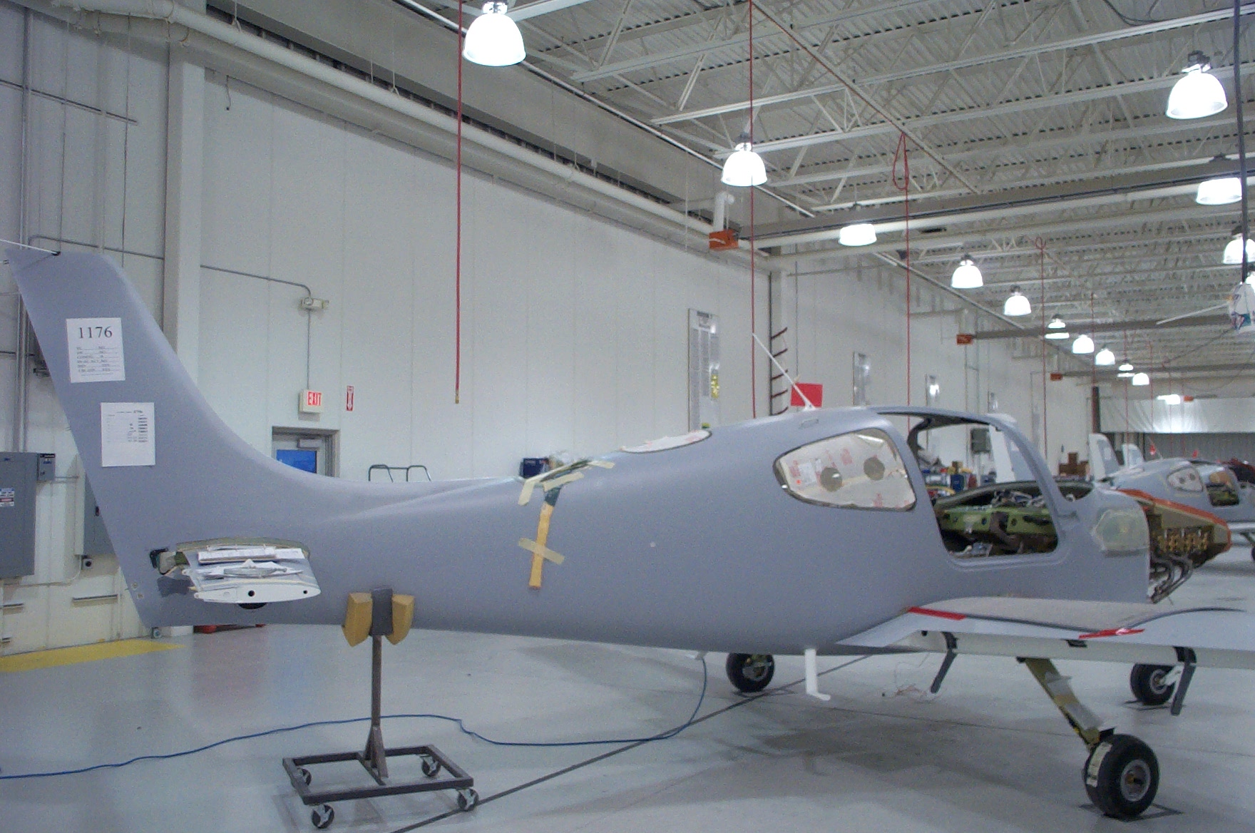 Cirrus SR20 N720DG - First photos